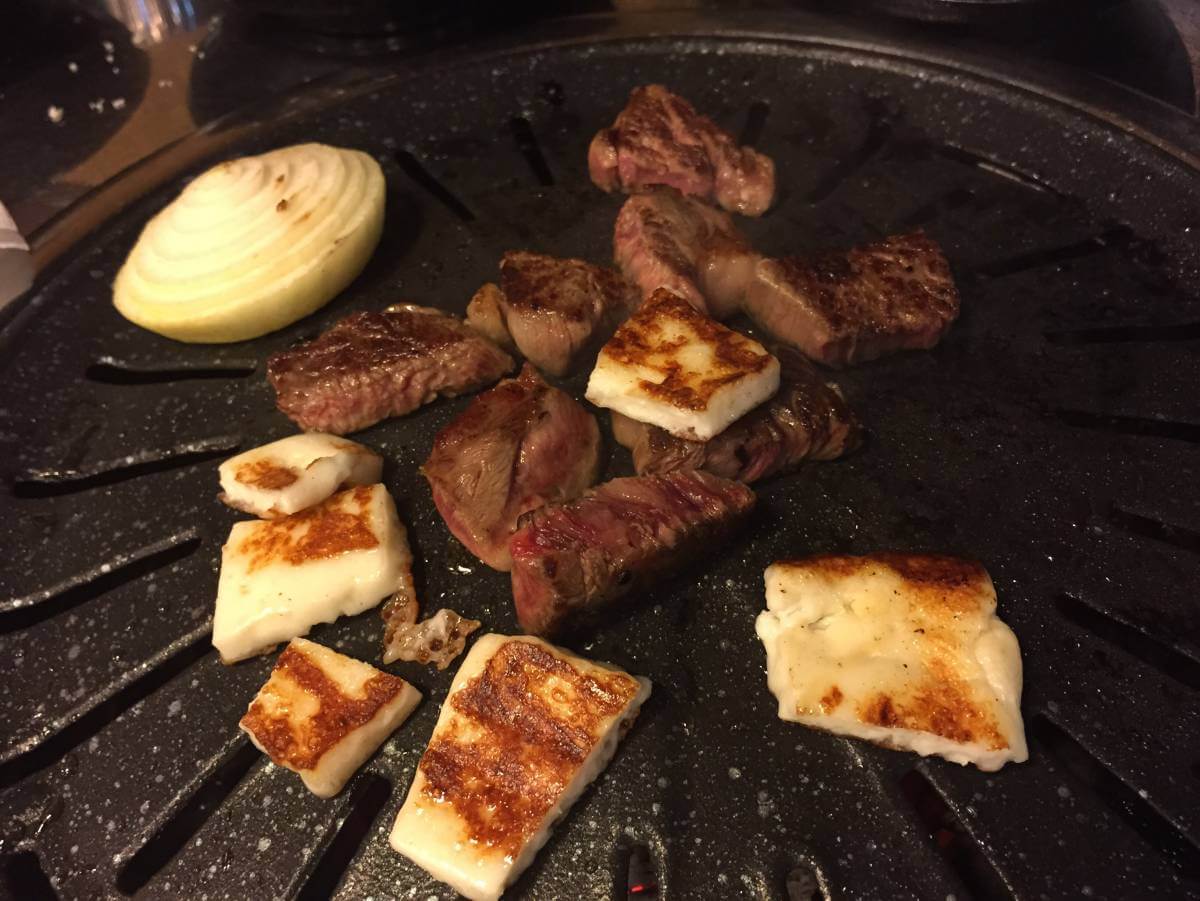 Dalbongi Hanu 달봉이 한우, Korea Restaurant and Cafe