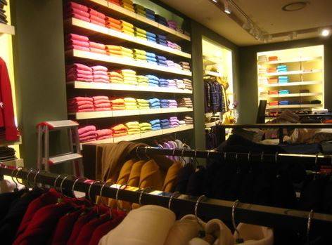 SPAO - Myeongdong Branch 스파오, Korea Shopping