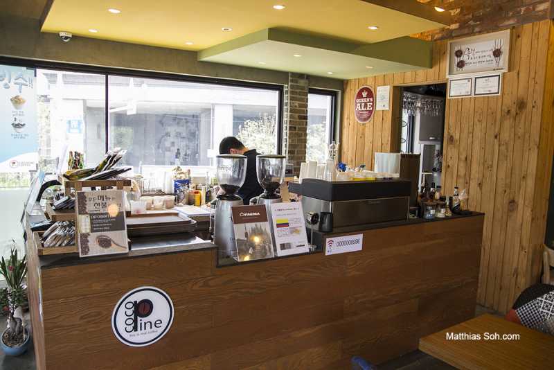 Coco Pine Coffee, Korea Restaurant and Cafe