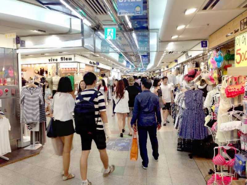 Bupyeong Underground Shopping Center 부평지하상가 in Incheon, South Korea ...