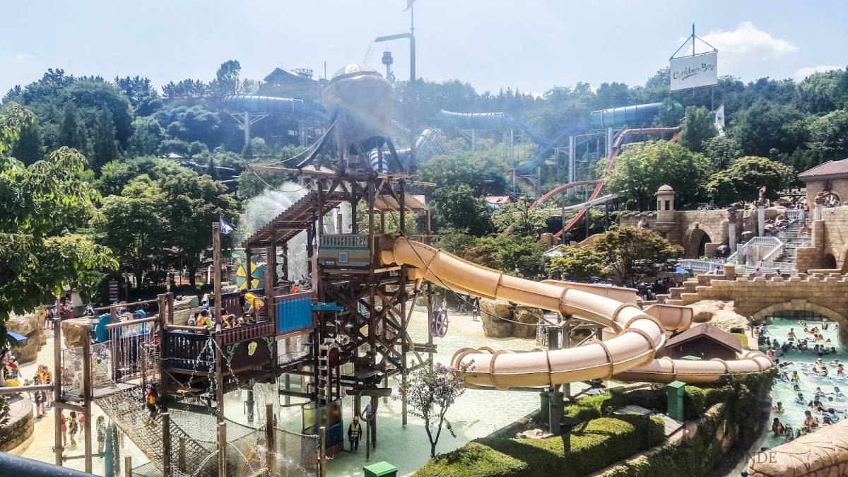Caribbean Bay Water Park 캐리비언 베이 - Trazy, Korea's #1 Travel Shop
