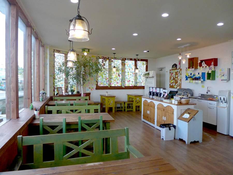 Muin Cafe Sanchaek 무인카페 산책, Korea Restaurant and Cafe