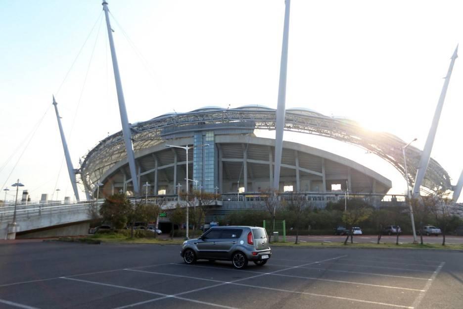 Jeju World Cup Stadium 제주 월드컵 경기장 - Trazy, Korea's #1 Travel Shop
