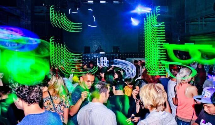 LED Club - Trazy, Your Travel Shop for Asia